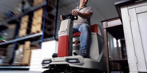 Spazzare il magazzino